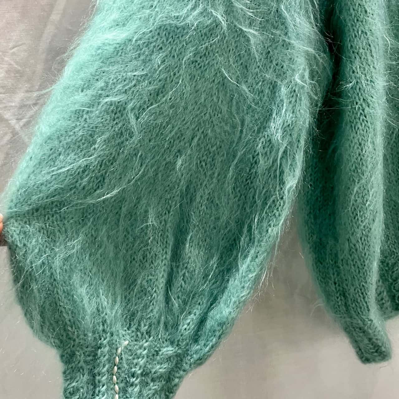 Gorgeous Hand knitted Mint green jumper with pearl bead detail Size 10/ ...