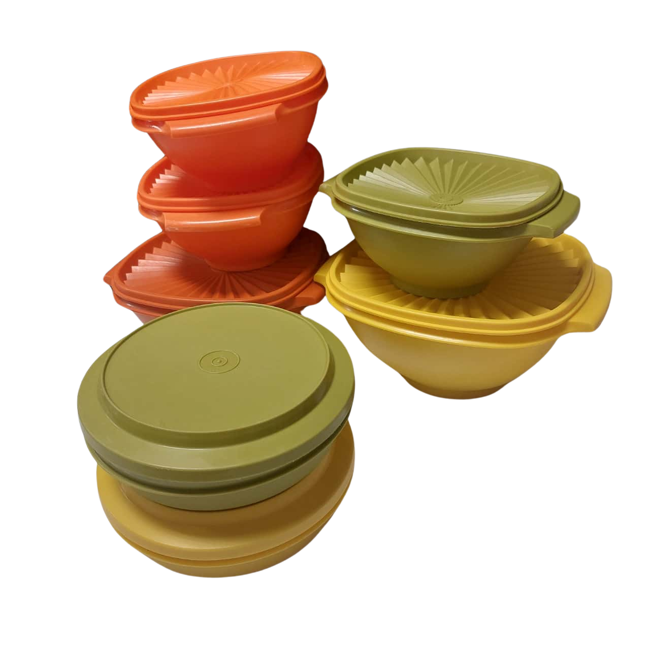Tupperware bundle (s)