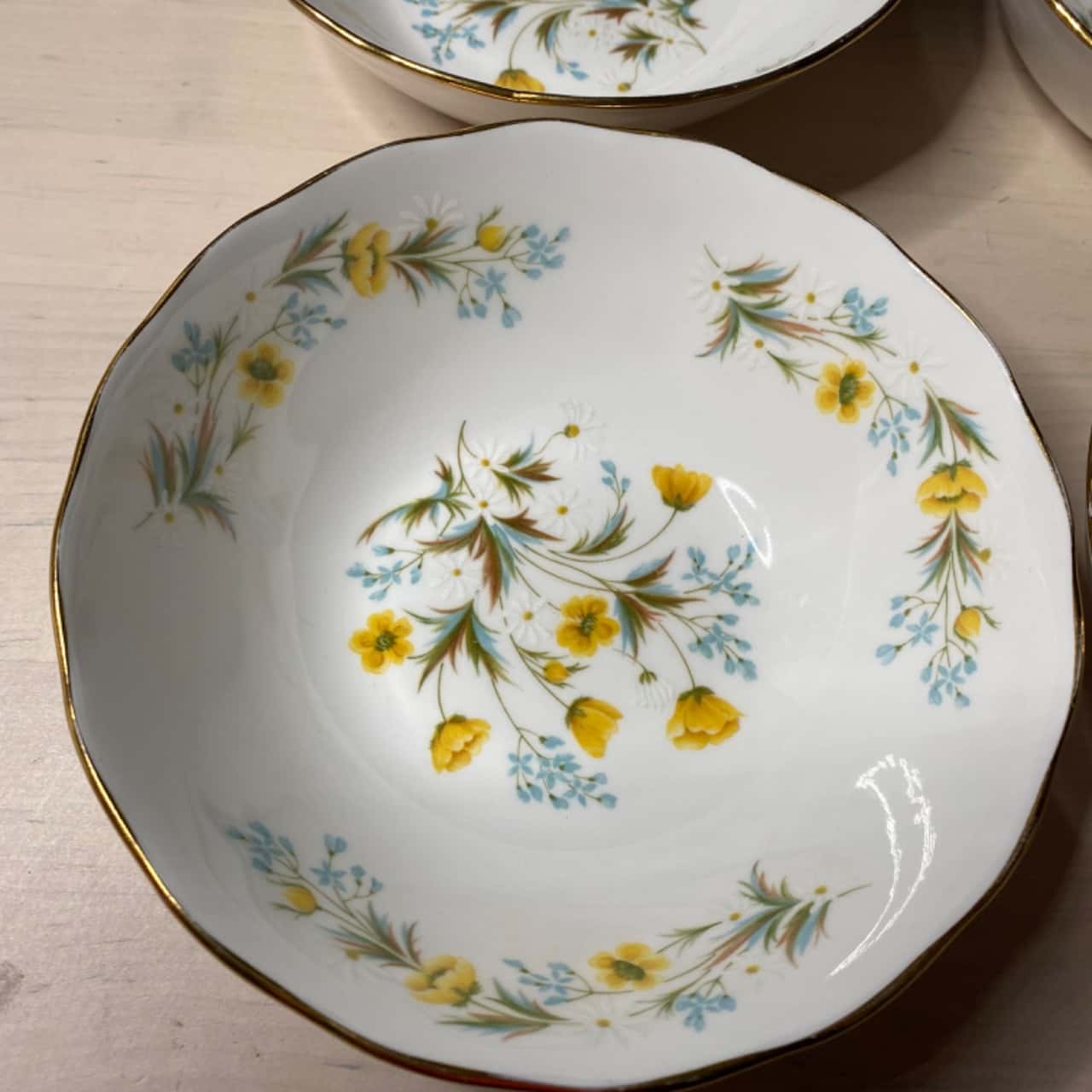 Colclough 4x Pattern Bowls (s)