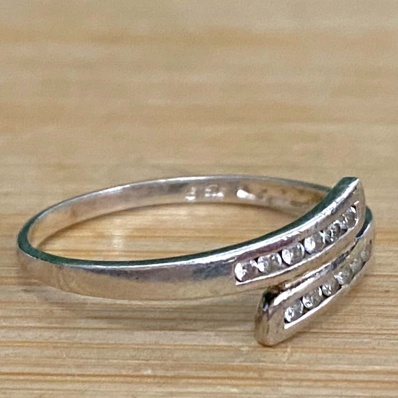 Sterling Silver Diamanté Ring (Stamped 925)
