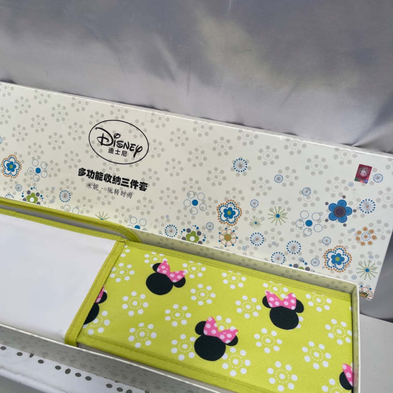 Disney Draw Dividers NEW(s)