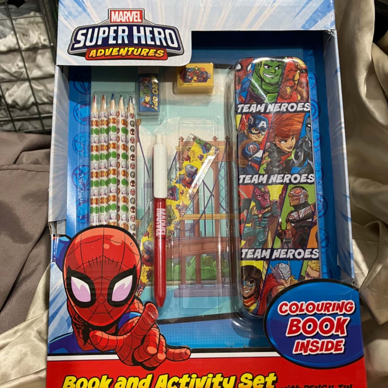 Marvel Superhero Adventures Book & Activity Set(s)