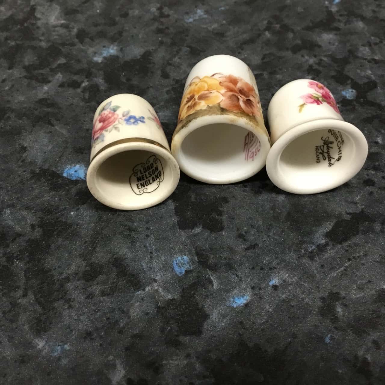 Vintage Ashleydale Thimble, Lord Nelson England & Alison Pascoe (s)