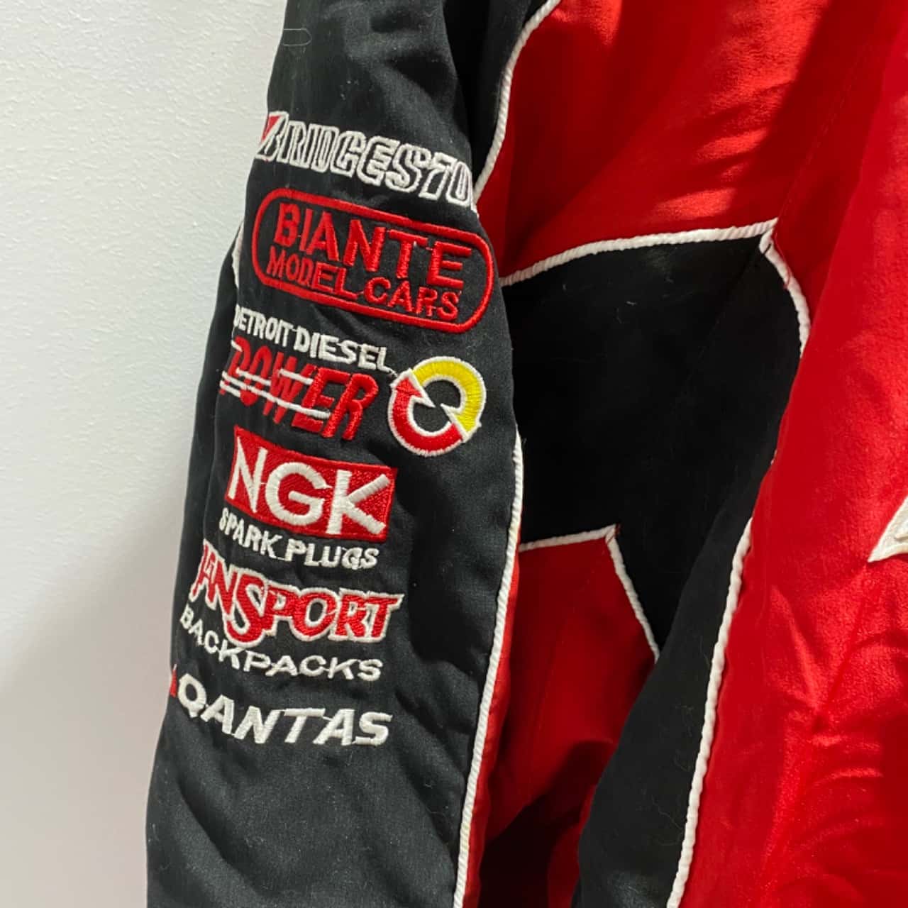 Mens Holden Racing Team Jacket Size M Front Zipper Red (s)