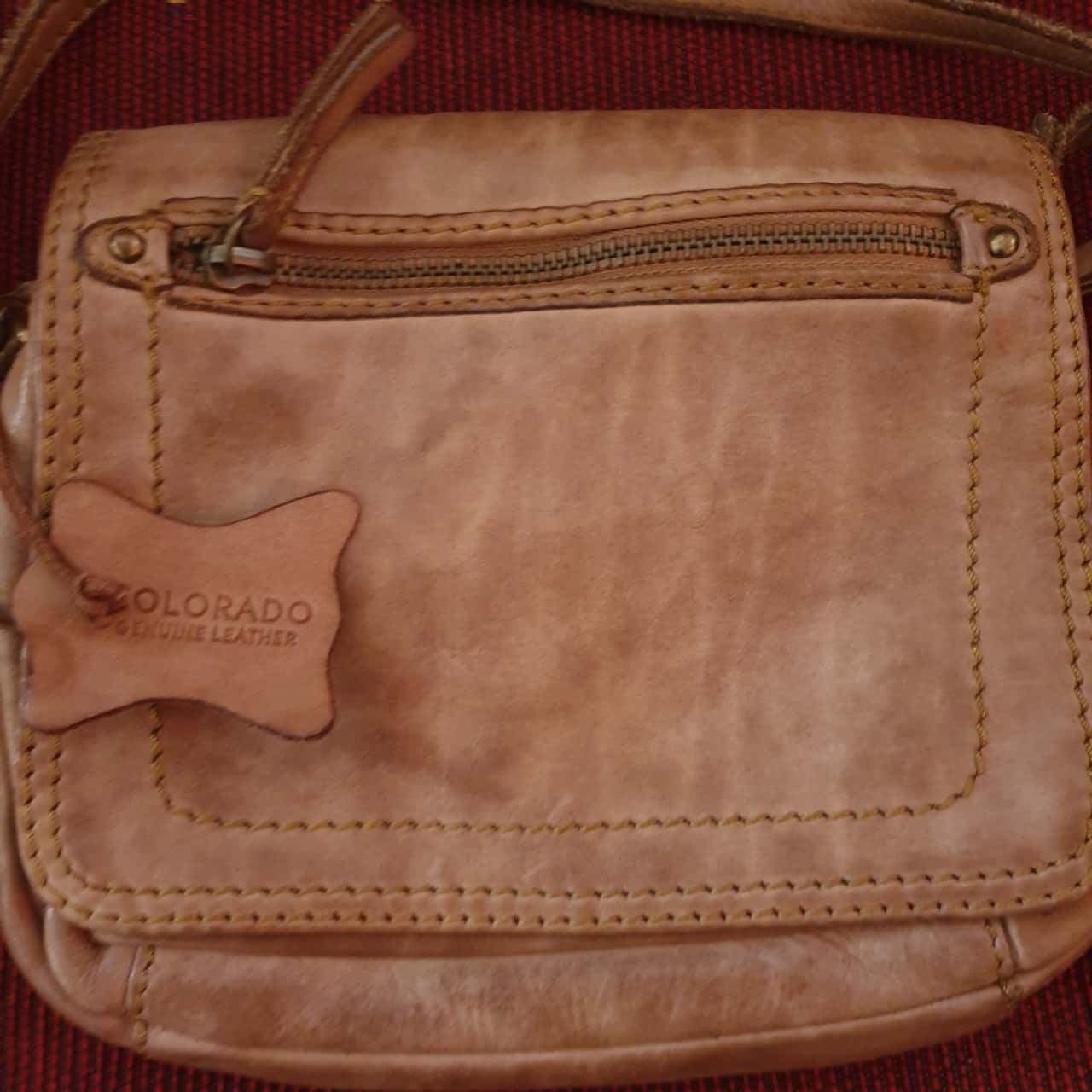 Colorado Women's Multi Pocket/Compartment Small Leather Bag (s)