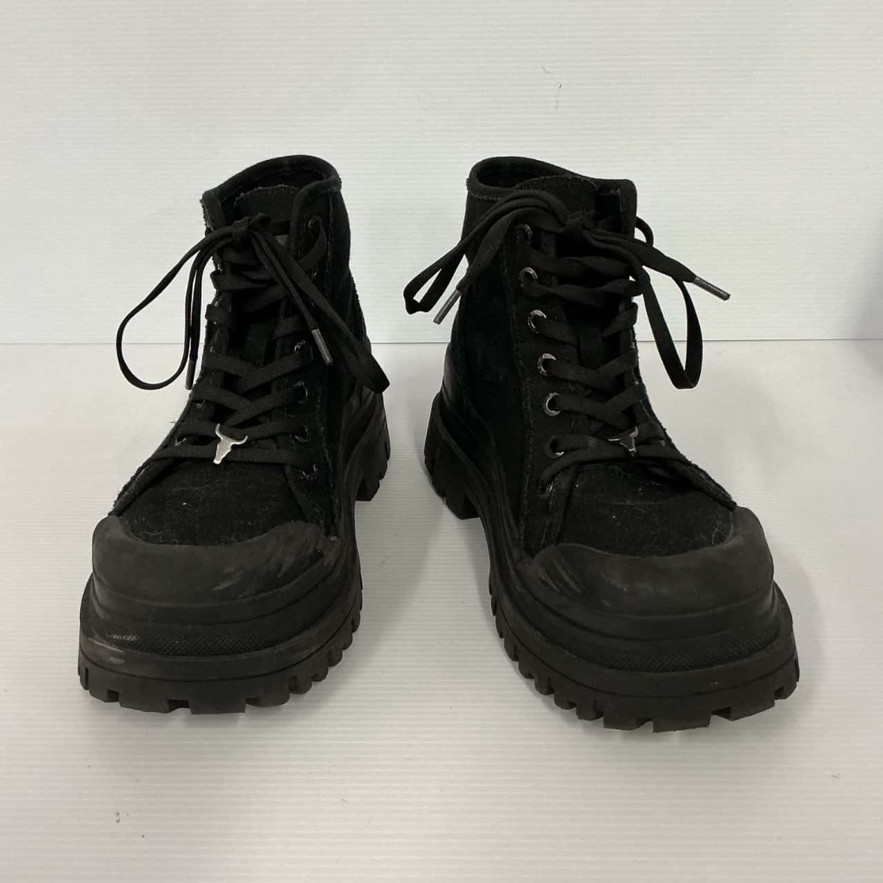 Windsor Smith Womens Size 9 Sneakers Deserve Black Canvas Chunky Boot