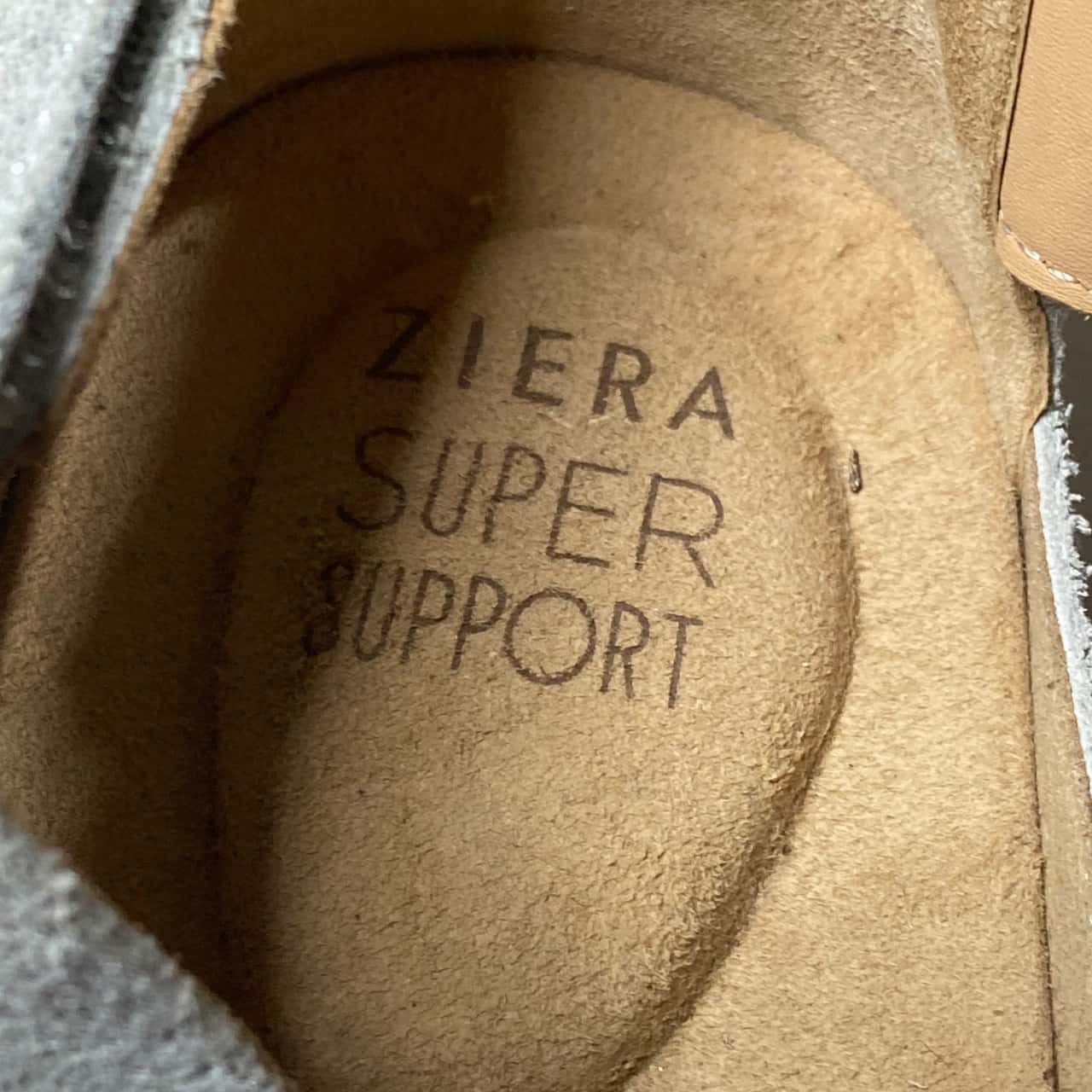 Ziera Size 38 Silver/Glitter Adjustable Sandals(s)