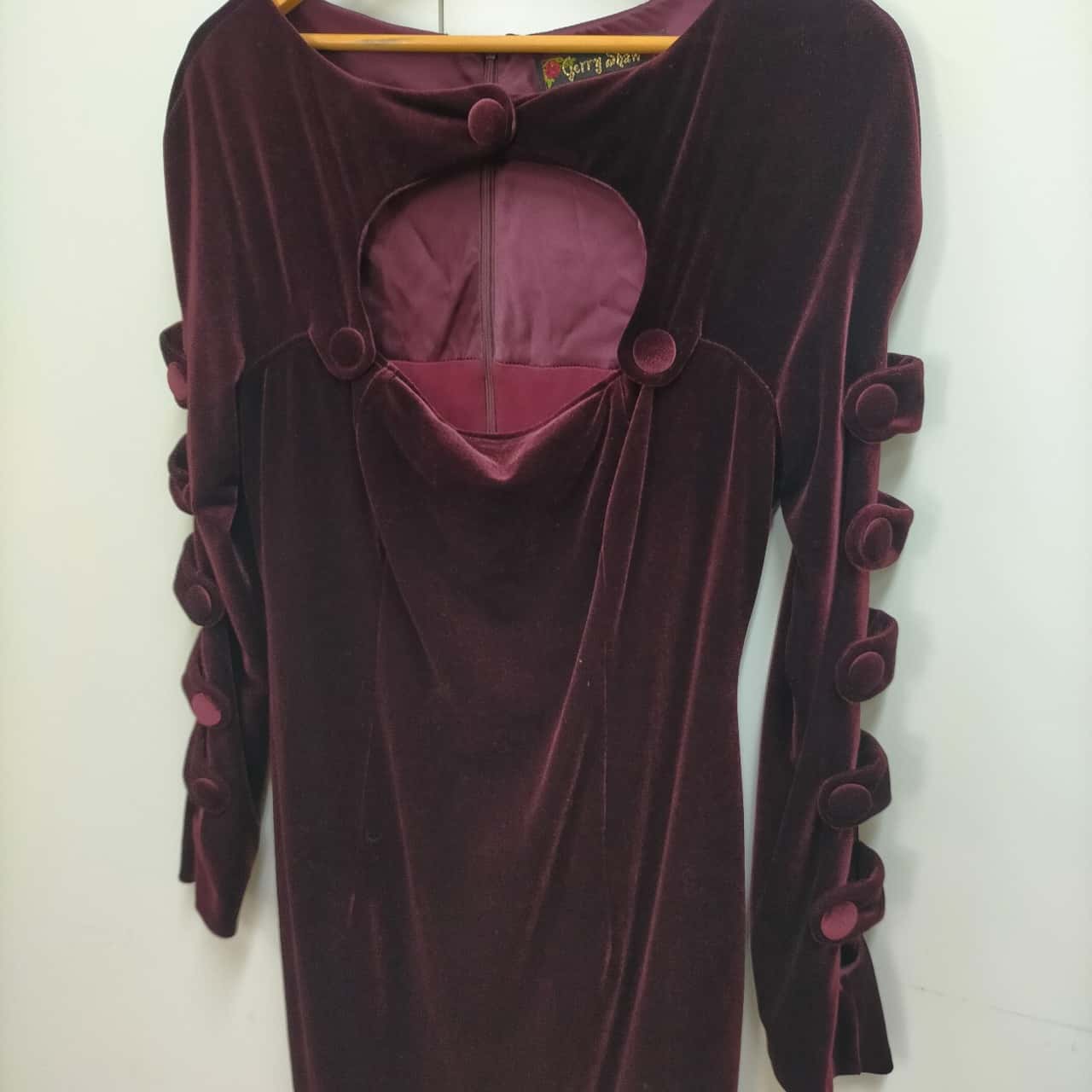 RETRO GERRY SHAW Burgundy Stretch Velvet Dress VGUC(s)
