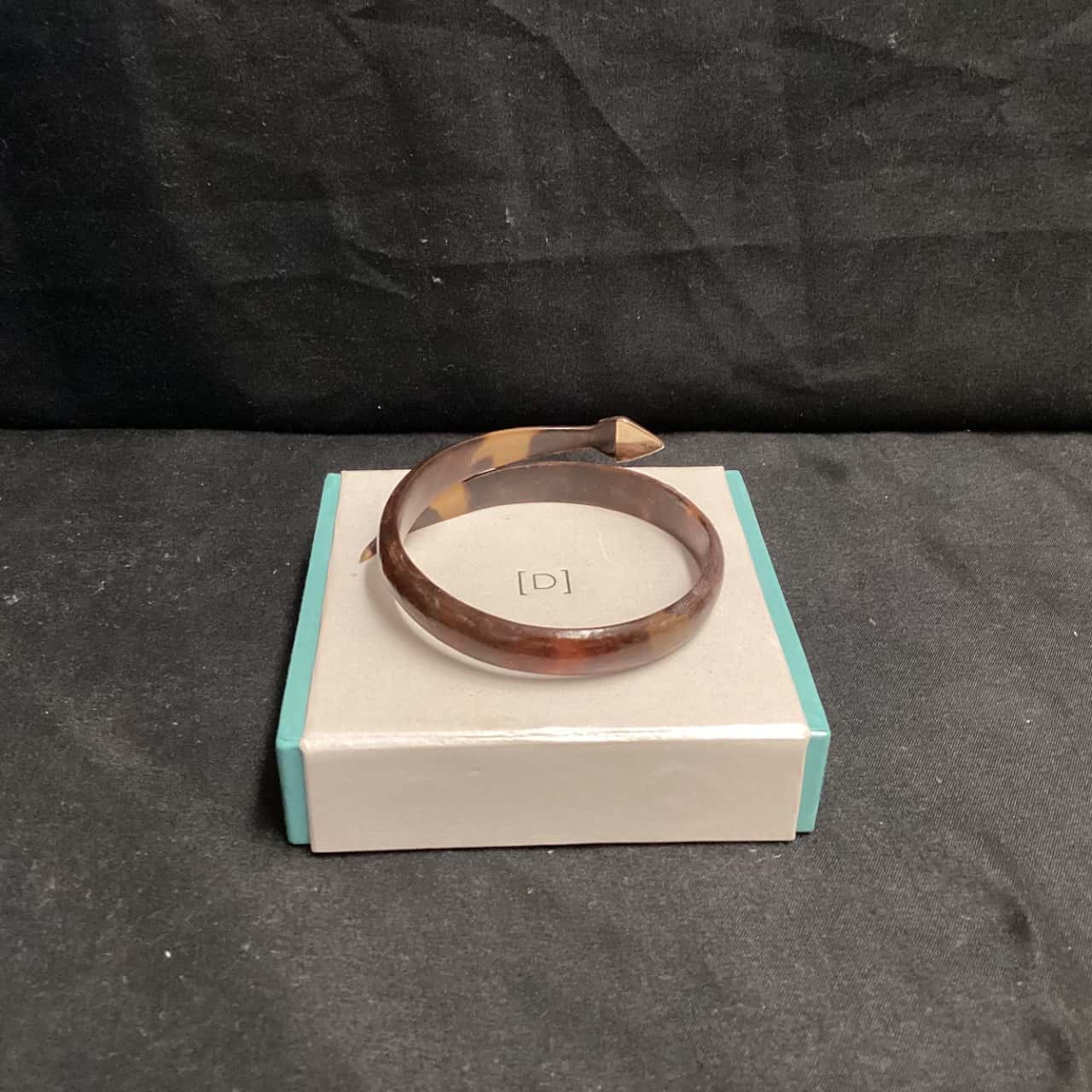 Flapper era turtle shell Bracelet with 8 carat gold(s)