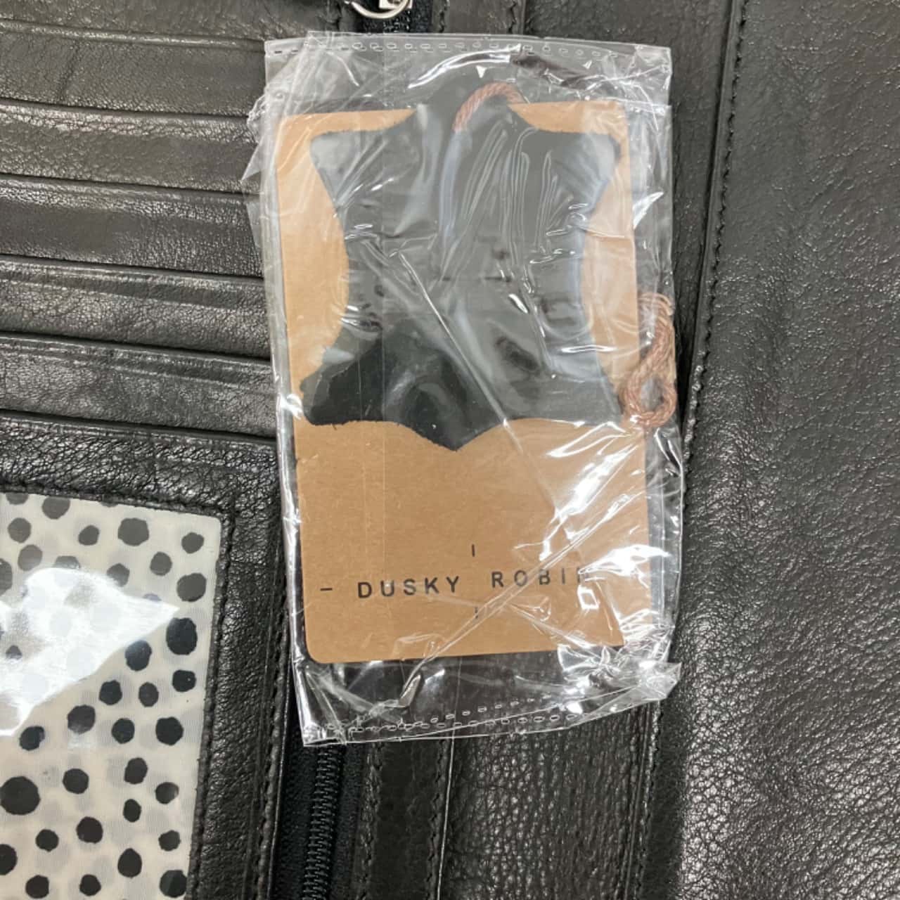 Dusky Robin Women’s Leather Emily Purse