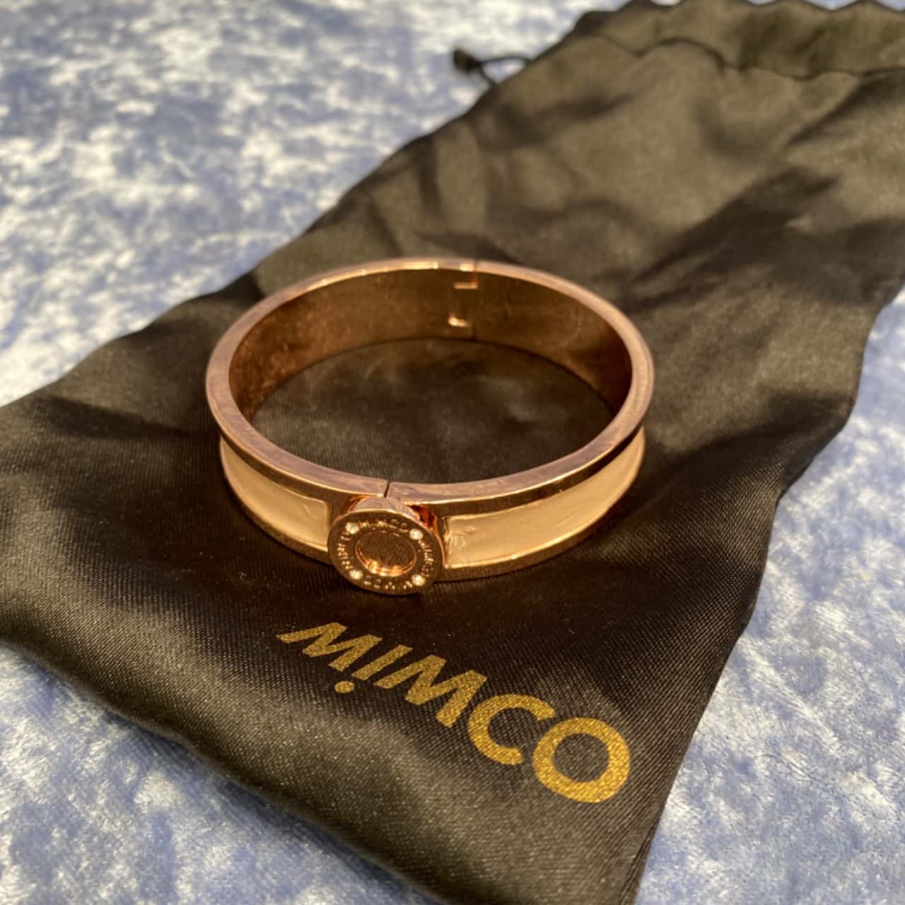 Mimco Womens Pink & Rose Gold Clip Bangle