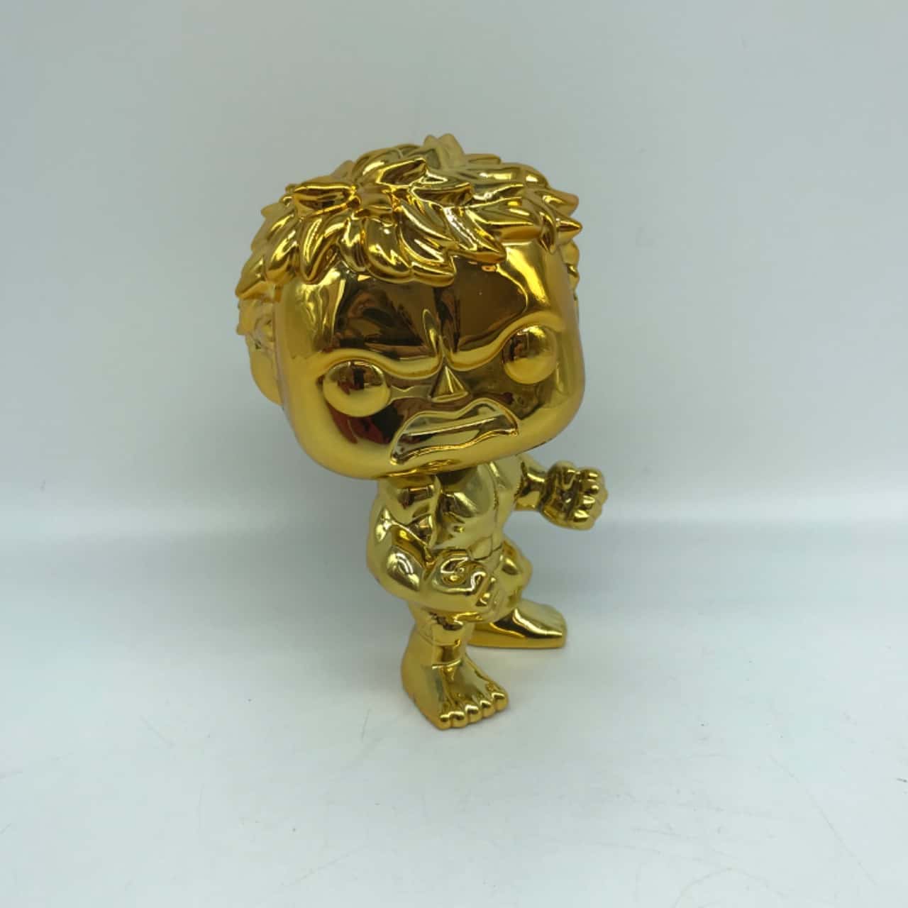 Funko Pop Marvel Studios Gold Chrome "Hulk"-1331253