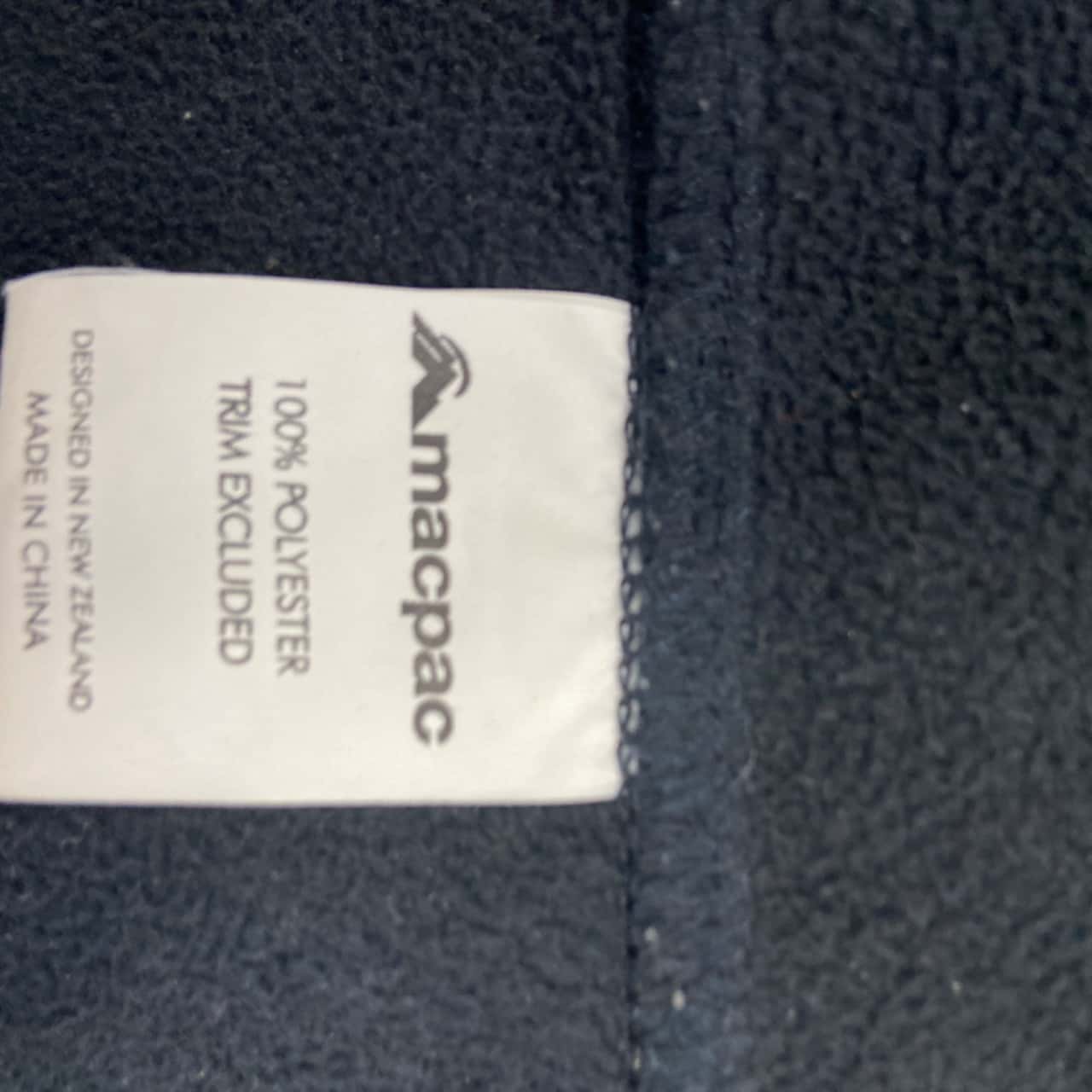 macpac Size 12 Raincoat Black (s)