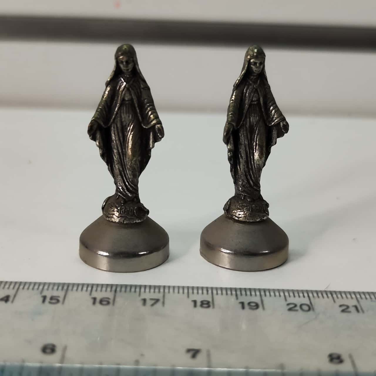 2x Religious Statue Game Token Pieces (s)