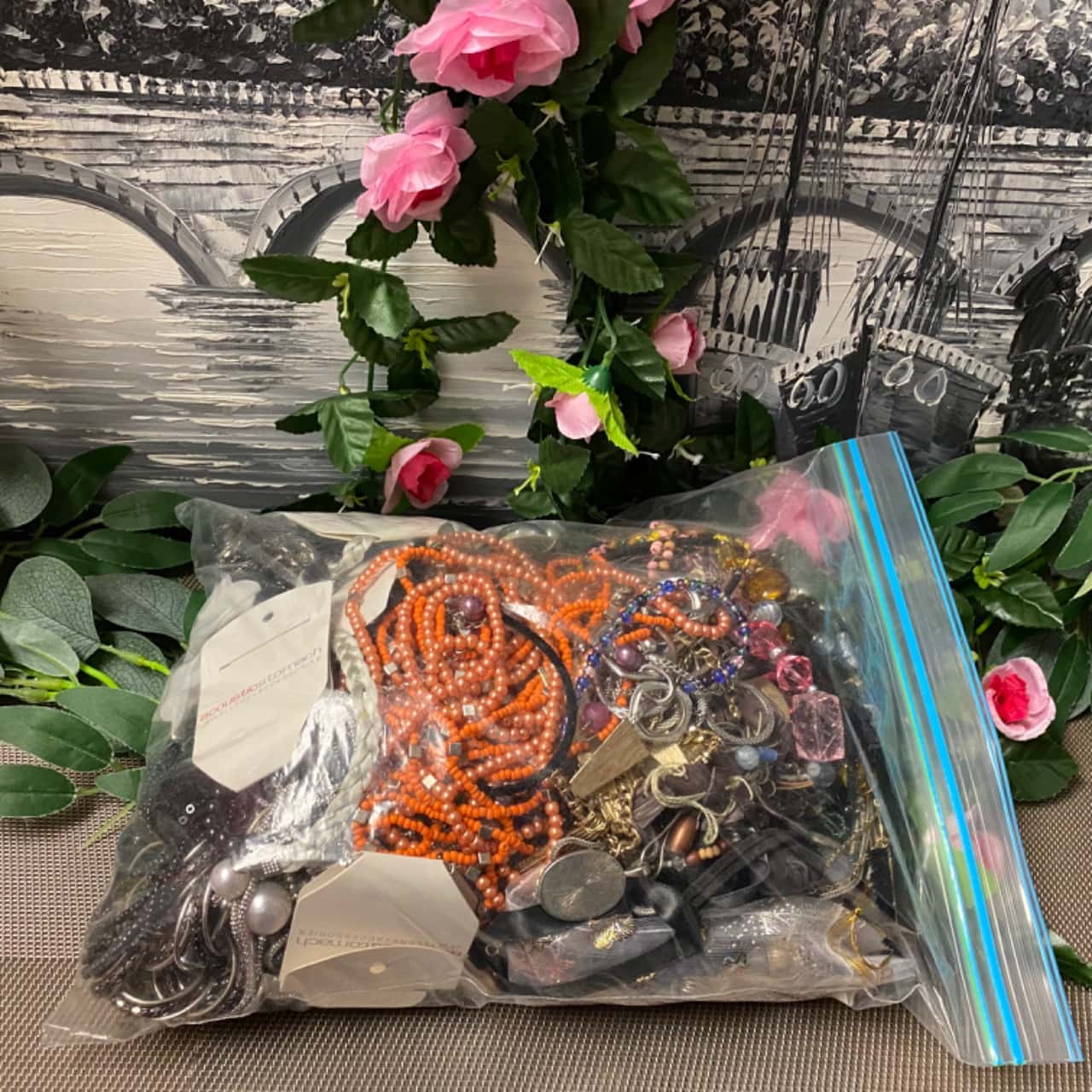 Bag 10- over 3.5 kilos worth of TANGLED mixed jewellery- please read ...