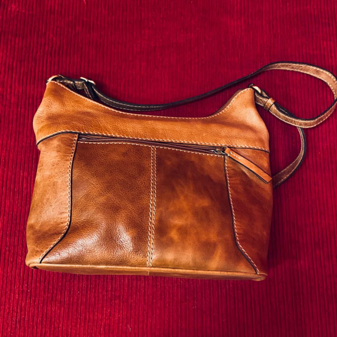 Colorado Womens Cross Body Bag Brown Zip Pocket Back & Front(s)