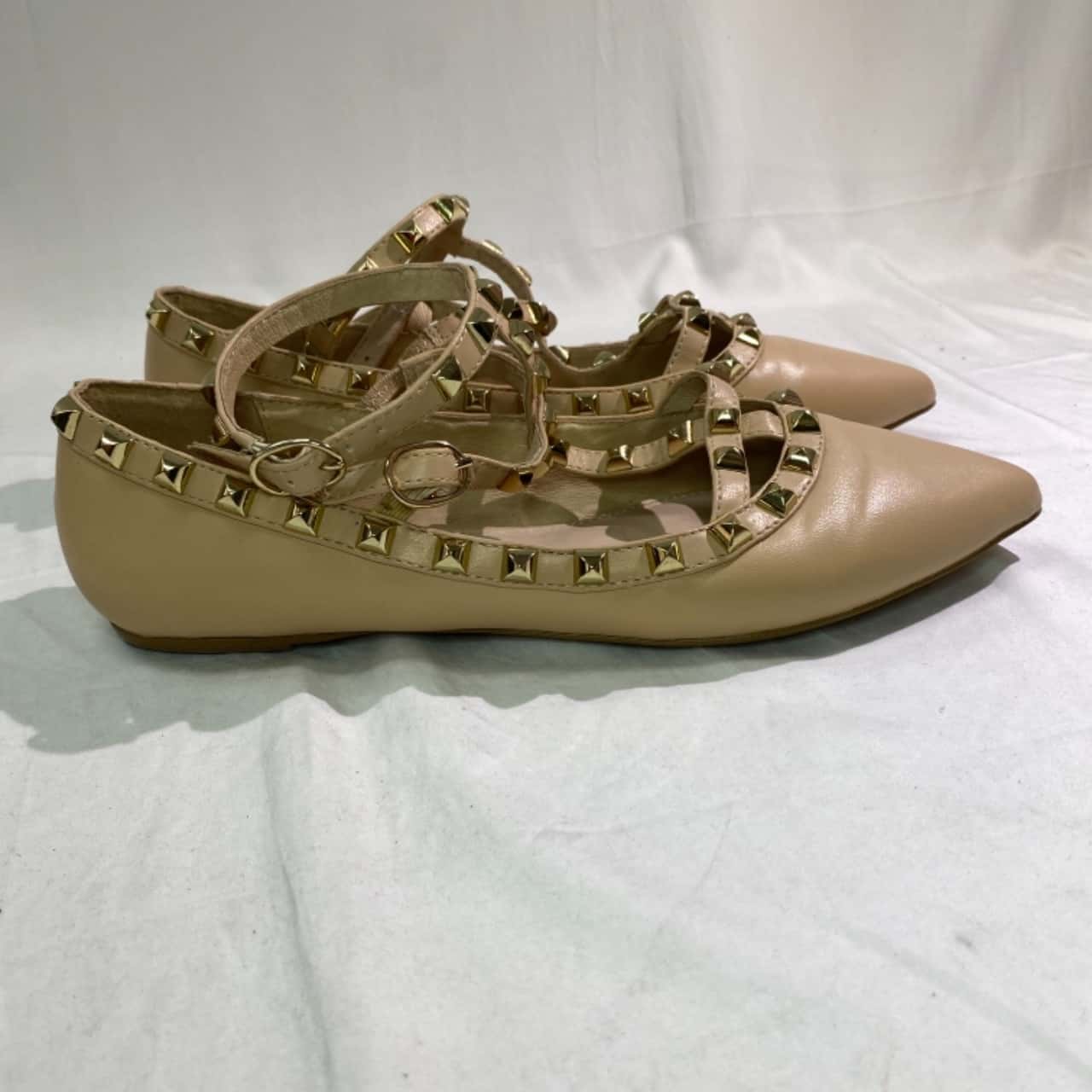 Nude Stud Flat Points(s)