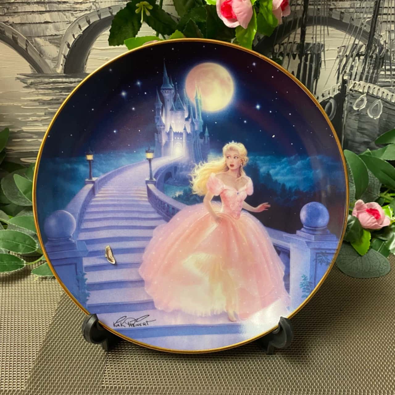 Collectors Plate The Magic Of Cinderella With Stand