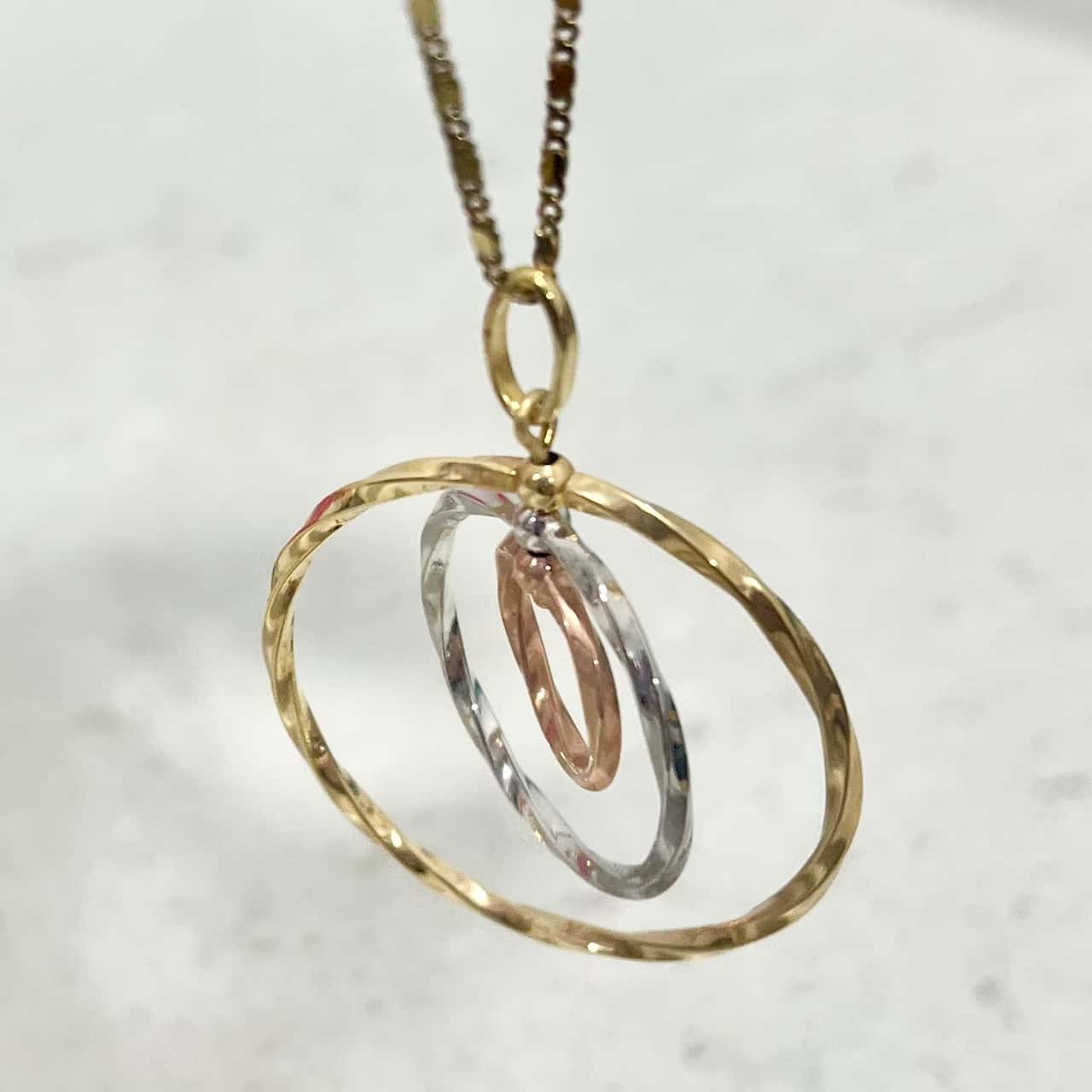750 Gold Necklace Trio Gold 3 Circle Hallmarked Pendant-Just Beautiful(s)