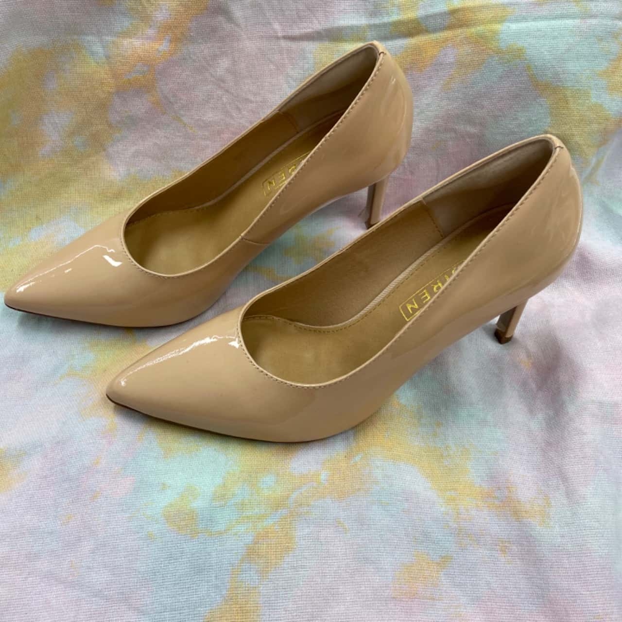 Siren Womens Size 6 Heels