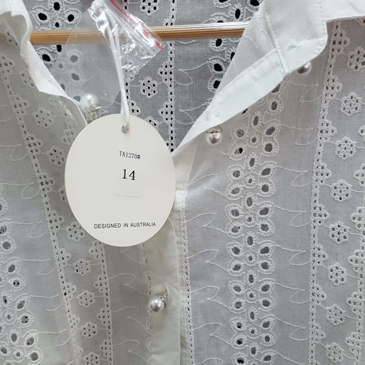 Aiyana White lace look Long sleeve top Women's size 14 (s) - New With ...