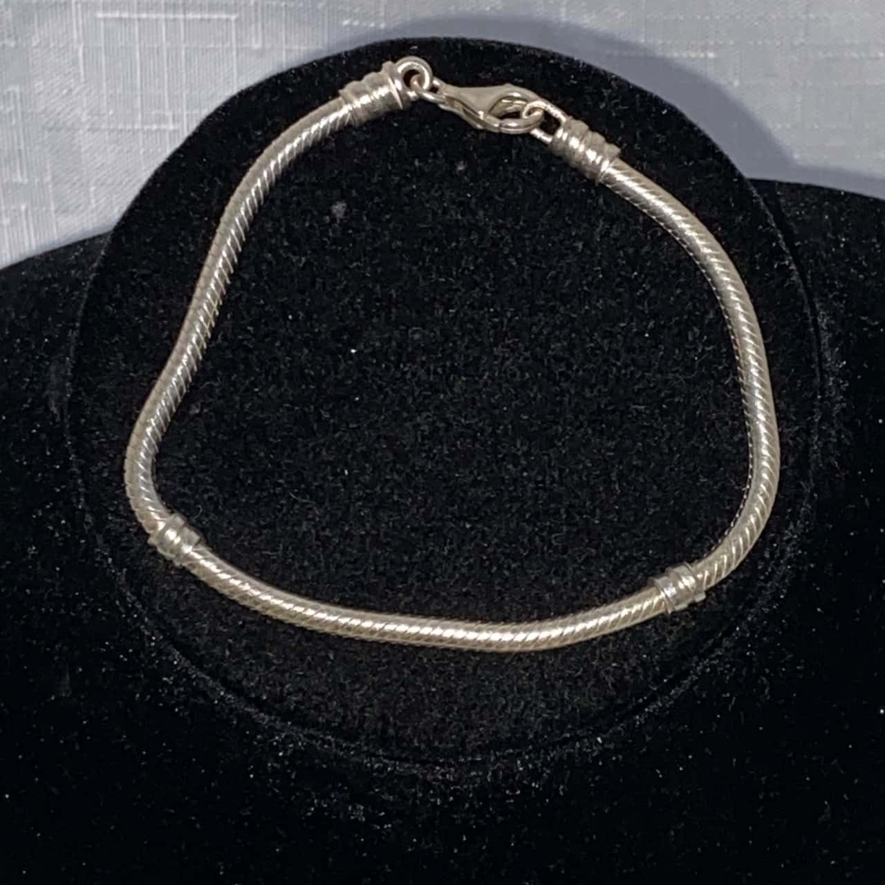 SILVER CHARM BRACELET