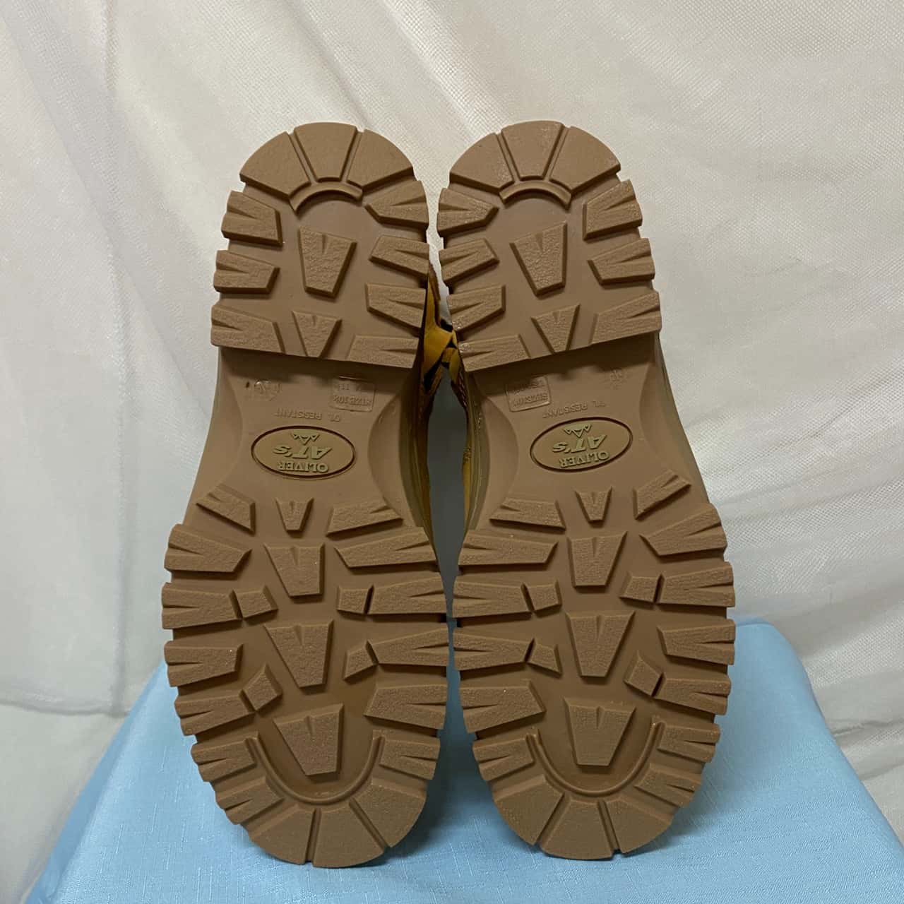 Oliver AT'S All Terrain Mens Size 10.5 AUS/UK Work Boots Brown/Wheat Colour