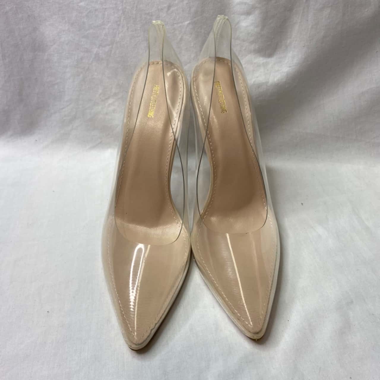 Pretty Little Thing Womens Clear Pointed Toes Stiletto Heels Nude(s)