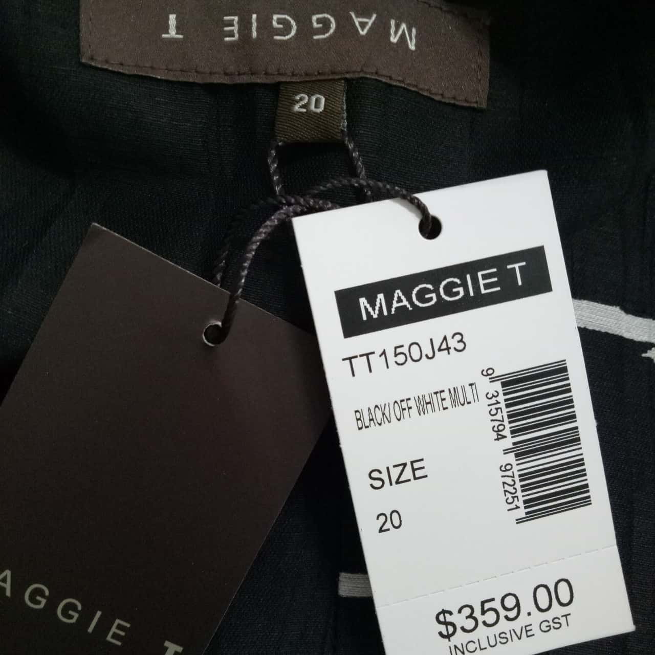 Maggie T Women's Size 20 Black and White Patterned Open Jacket(s)