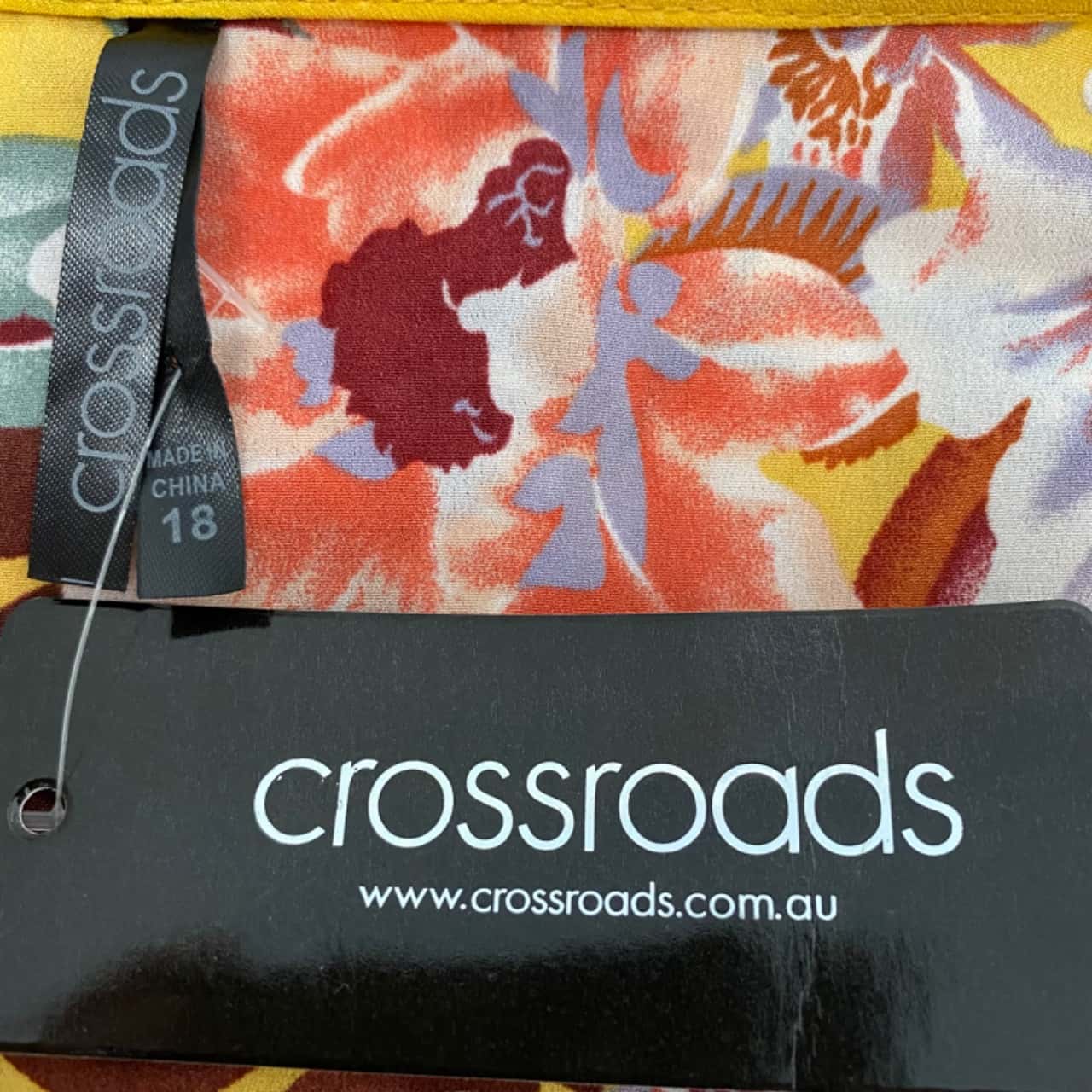 Womens CROSSROADS Yellow Floral MIDI Wrap Dress Brand New(s)