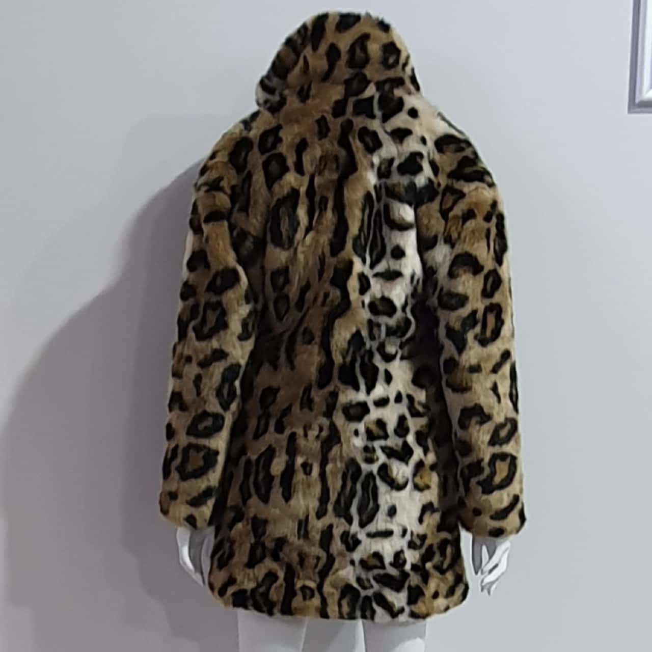 Sheike Womens Leopard Print Winter Fur Coat Size 6(s)