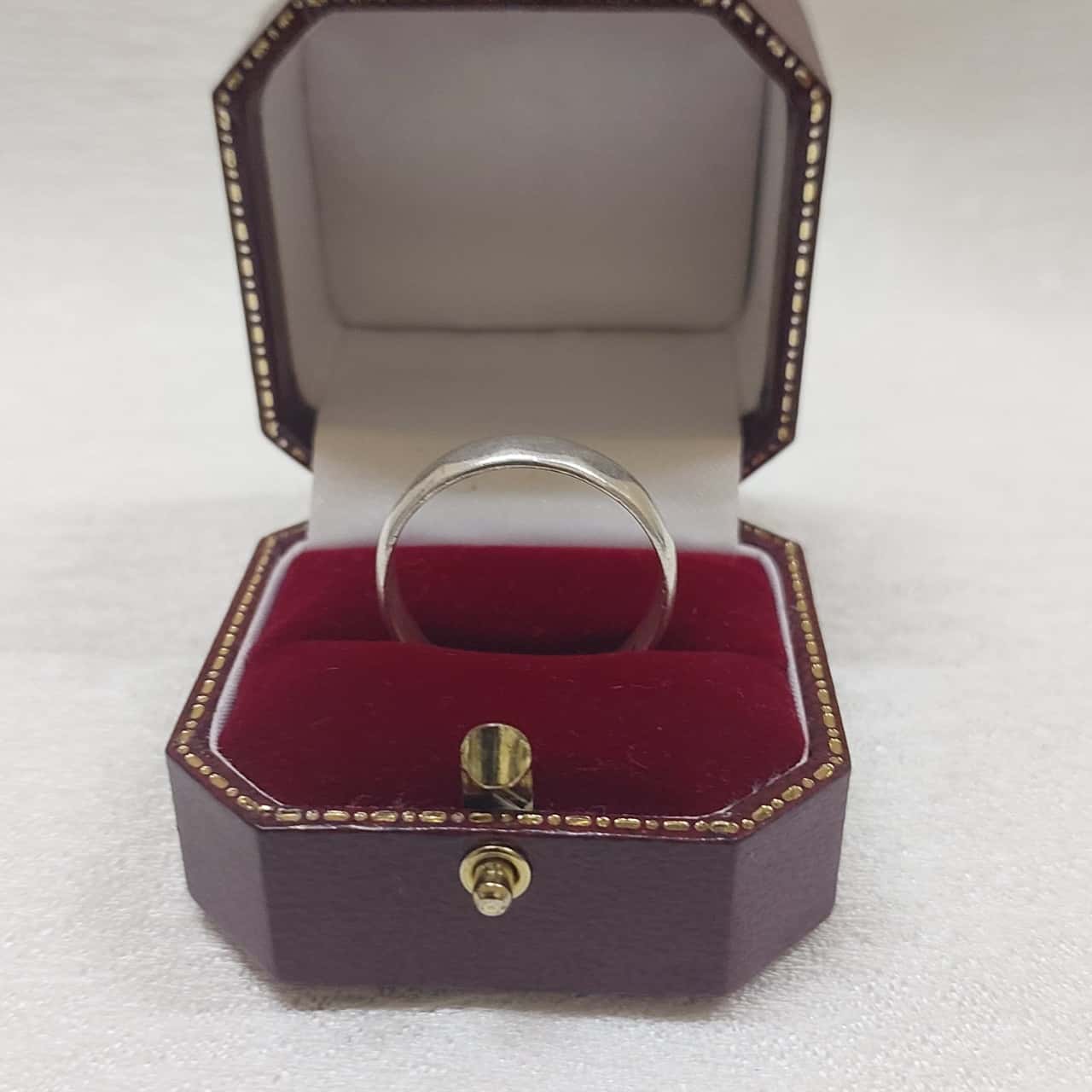 Unisex Silver 925 band Ring