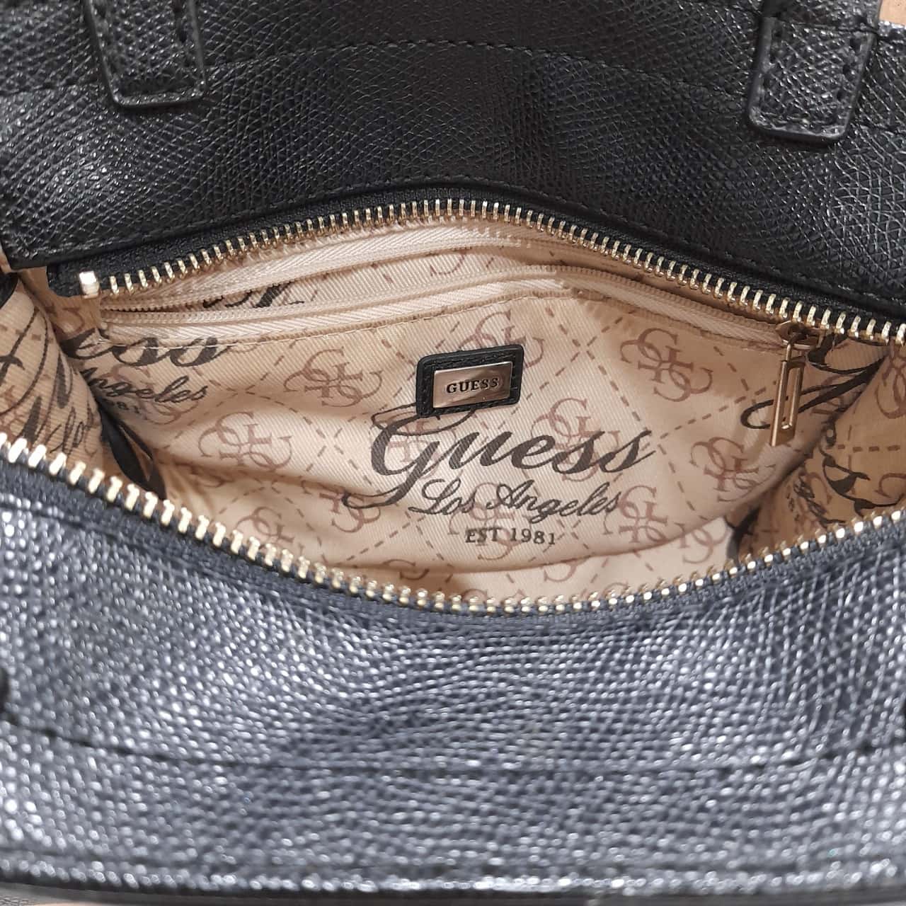 Guess Womens Cross Body Bag Black (s)