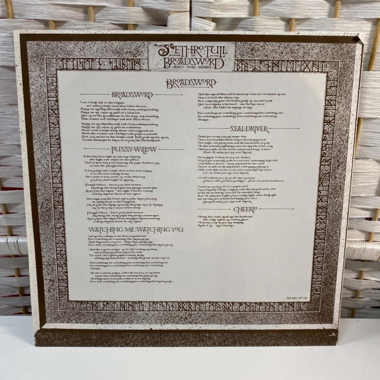 Jethro Tull LP the Broadsword and the beast