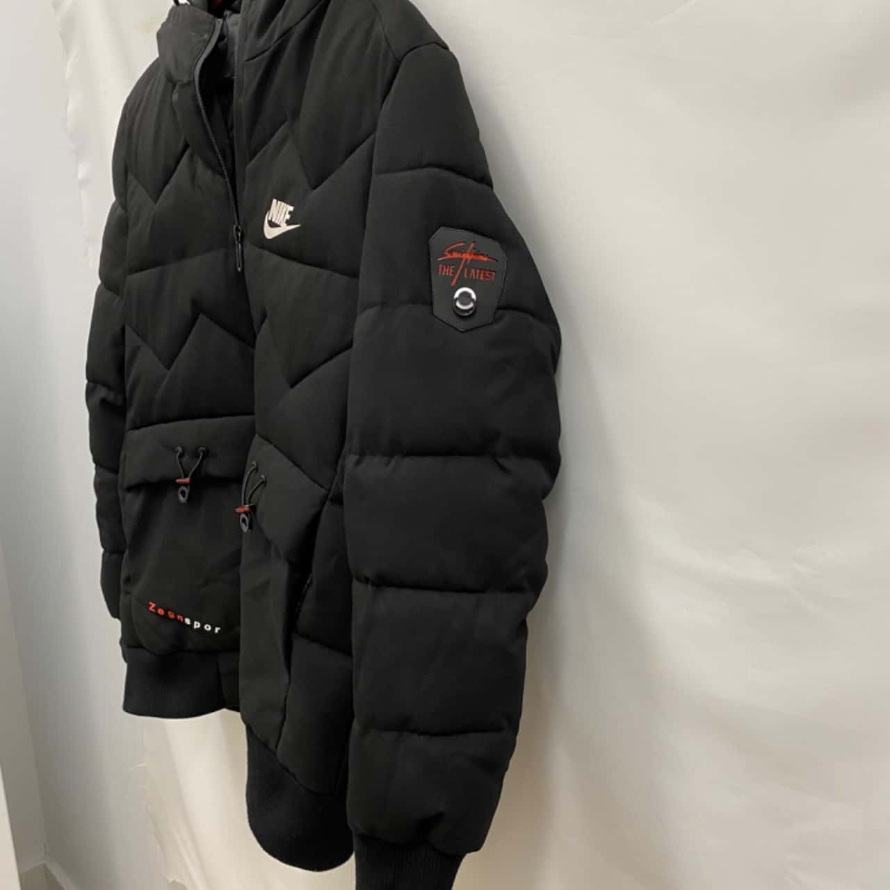 Nike Unisex Black Medium Size Jacket (s)