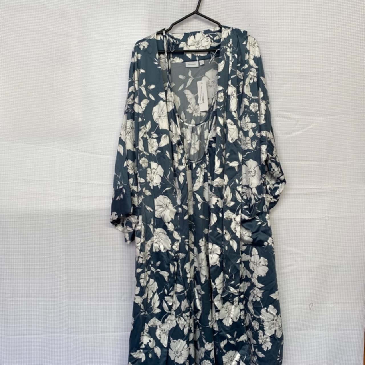 Sussan Womens Size XL Blue / Pattern / White