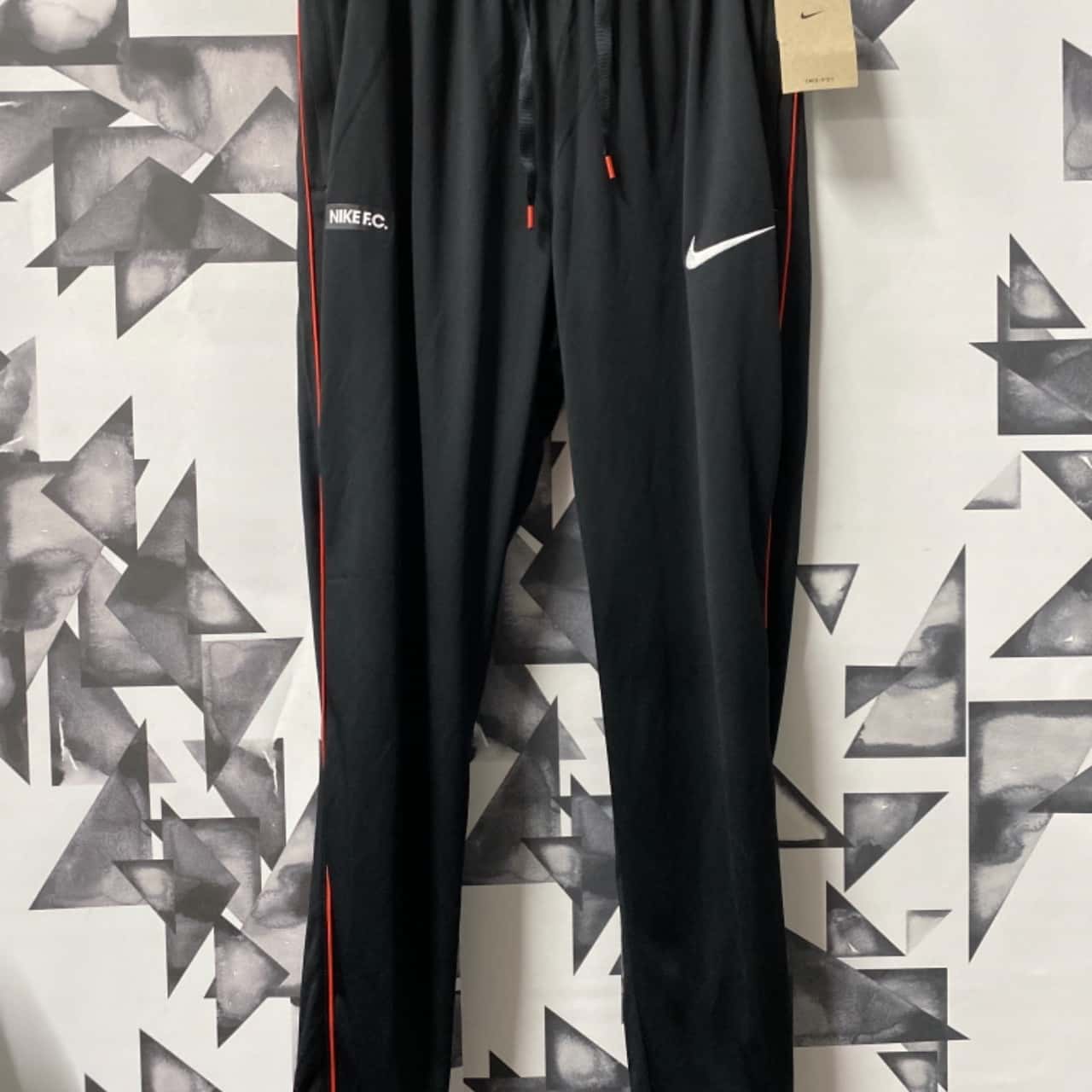 Nike Unisex Size S Black trackies new (s)