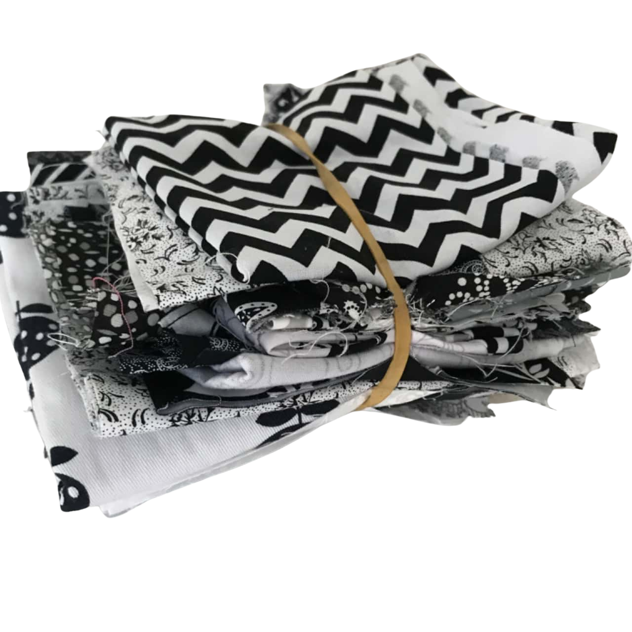 Fabric Offcuts for Quilting B & W (s)