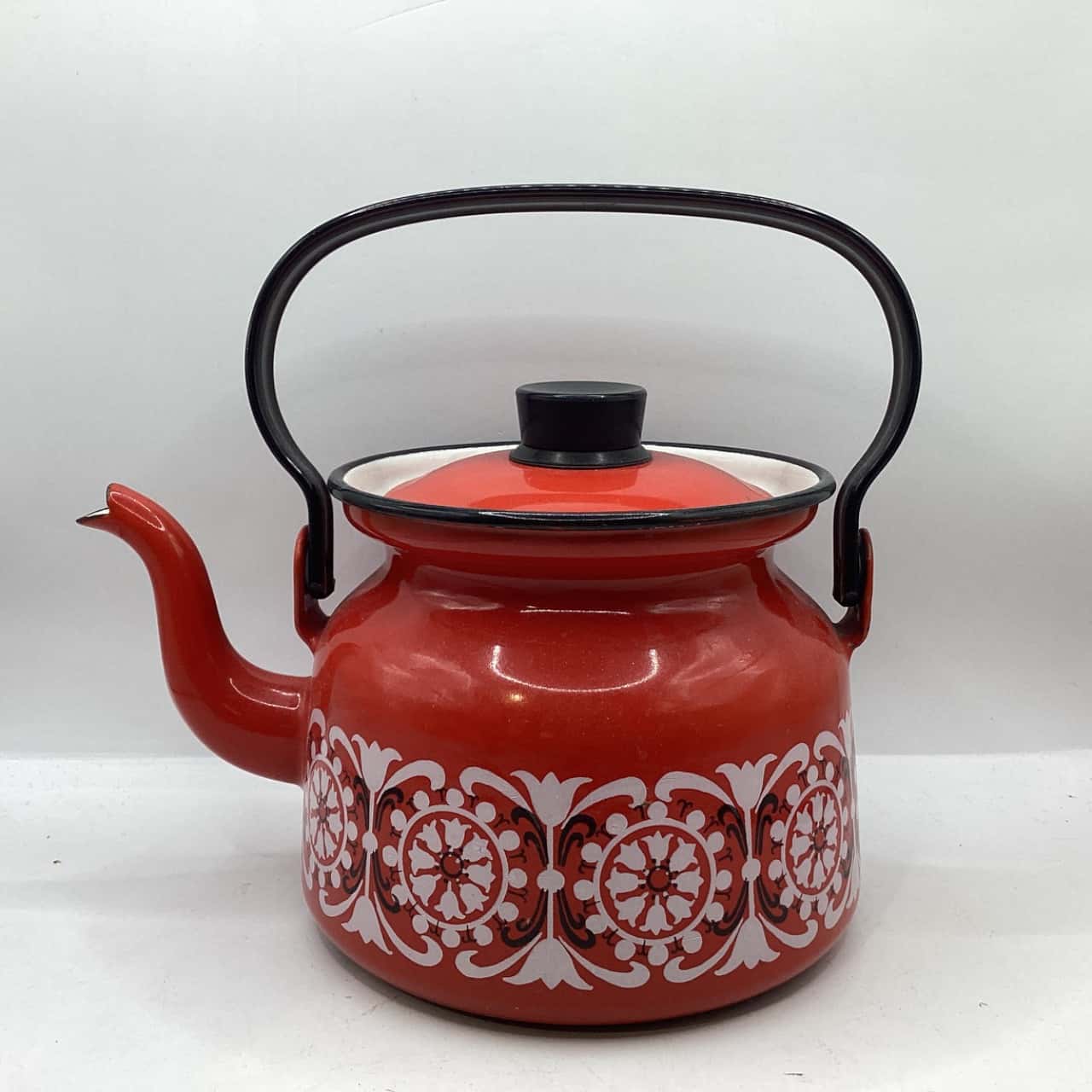 Vintage Enamel Ware Red Tulip Finel Arabia Teapot Kettle 1960’s Kitsch(s)
