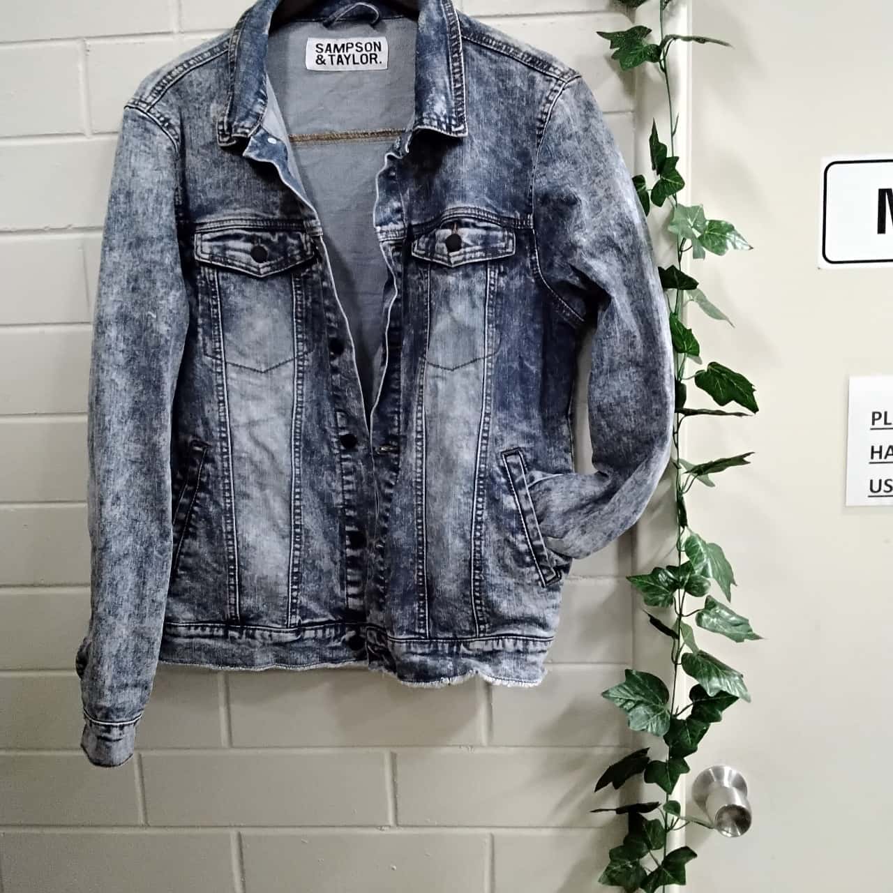 Mens Size S Sampson&Taylor Denim Jacket(s)