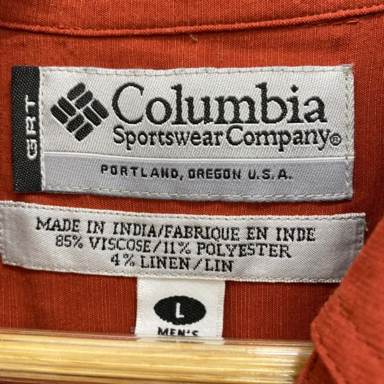 Columbia Mens Size L Short Sleeve Rust(s)