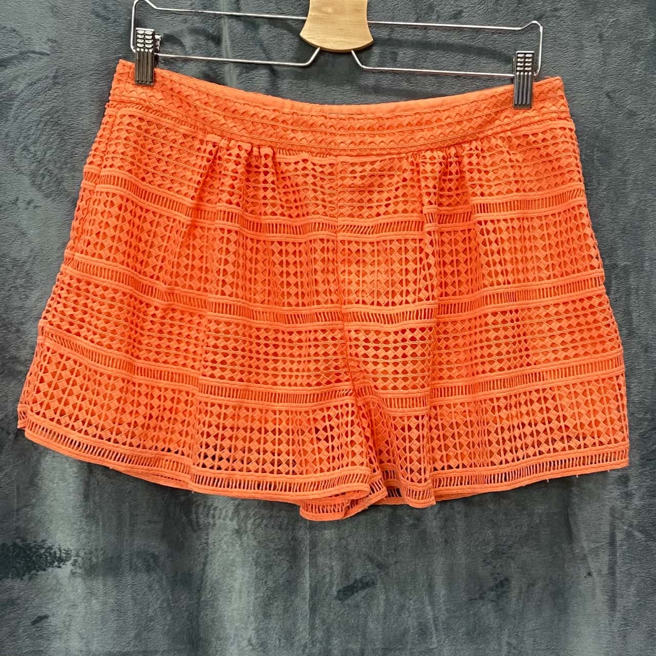 Thurley Womens Size 12 Shorts Orange (s)