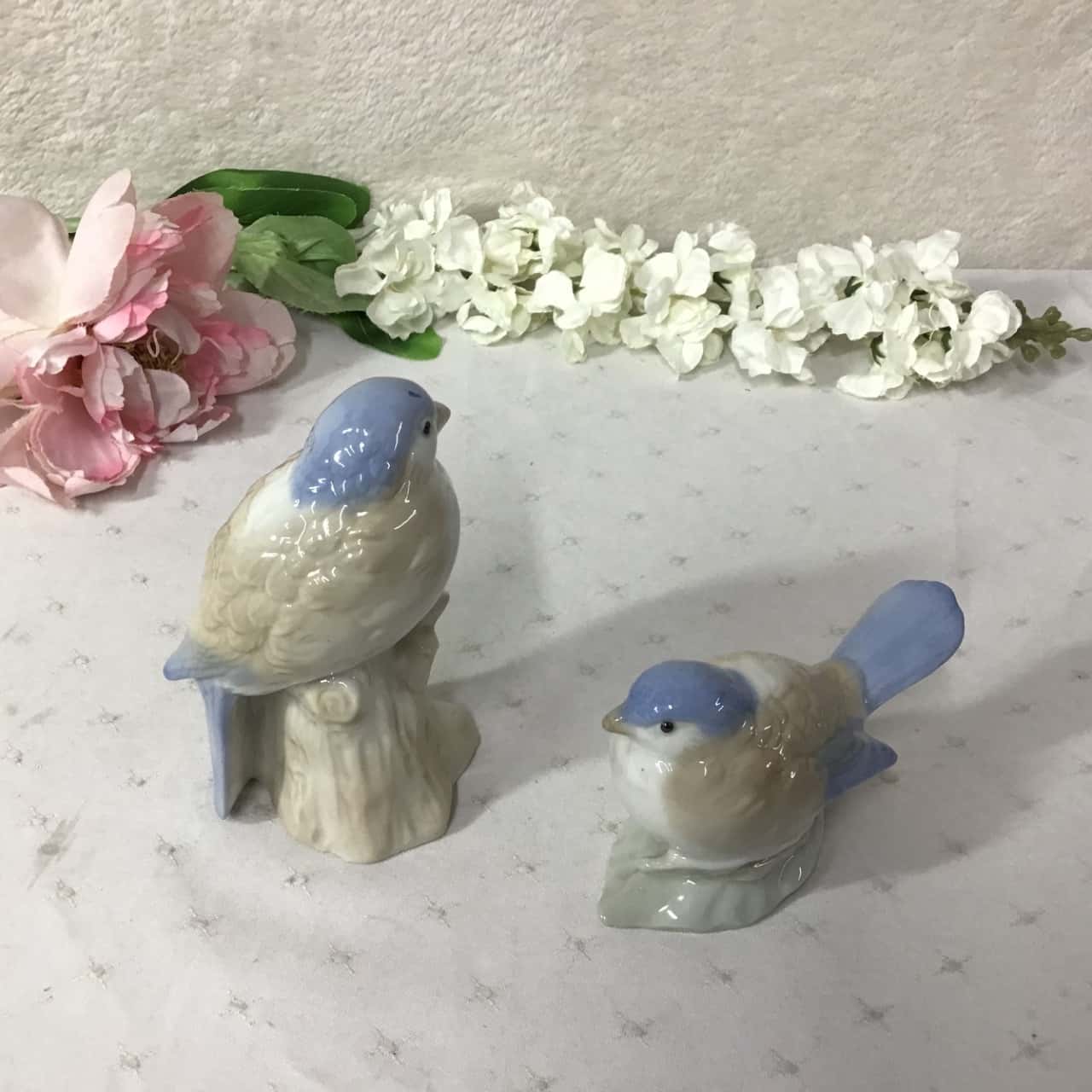Pair of White / Blue / Beige Ceramic Bird Figurines(s)
