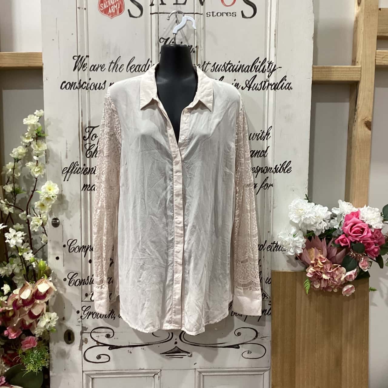 SALE ITEM!! Witchery Brand! GORGEOUS LIGHTWEIGHT LACY SLEEVED SHIRT ...