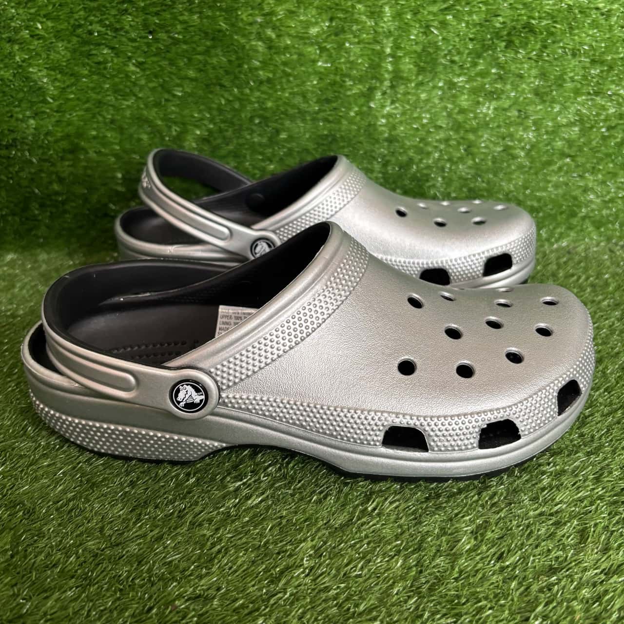 Crocs Classic Silver Metallic Clogs Size 12 (Men’s 10)(s)
