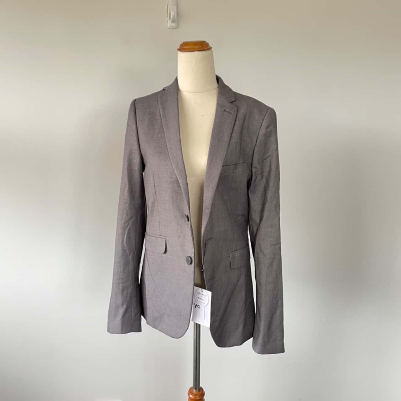 Yd. Silver Carrera Skinny Suit Jacket Size 36