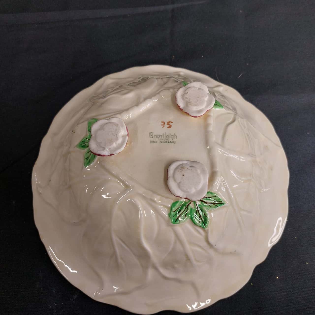 Brentleigh ware Leaf and flower bowl. Vintage
