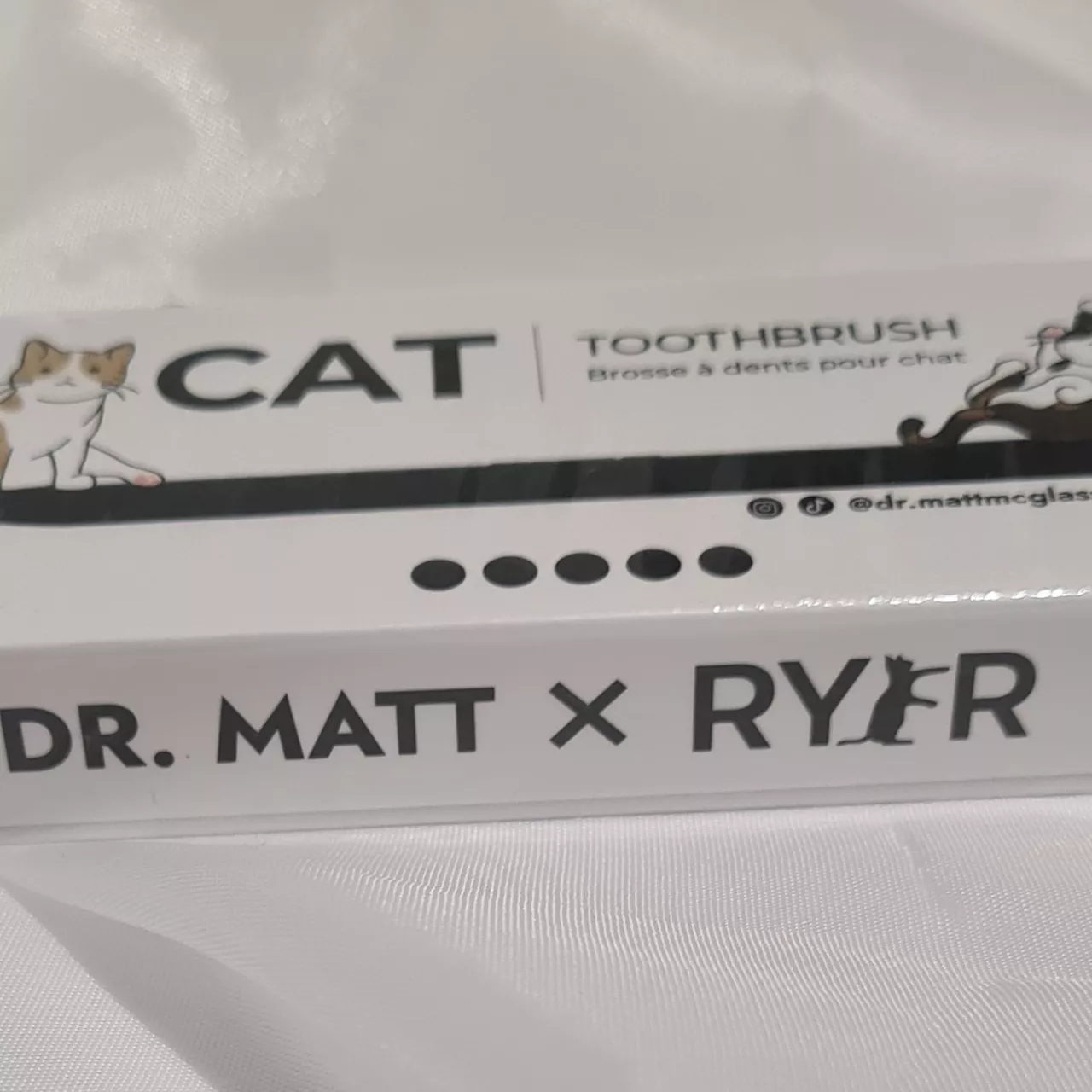 DR. MATT x RYER Limited Edition Cat Toothbrush. RRP. $30 - New With ...