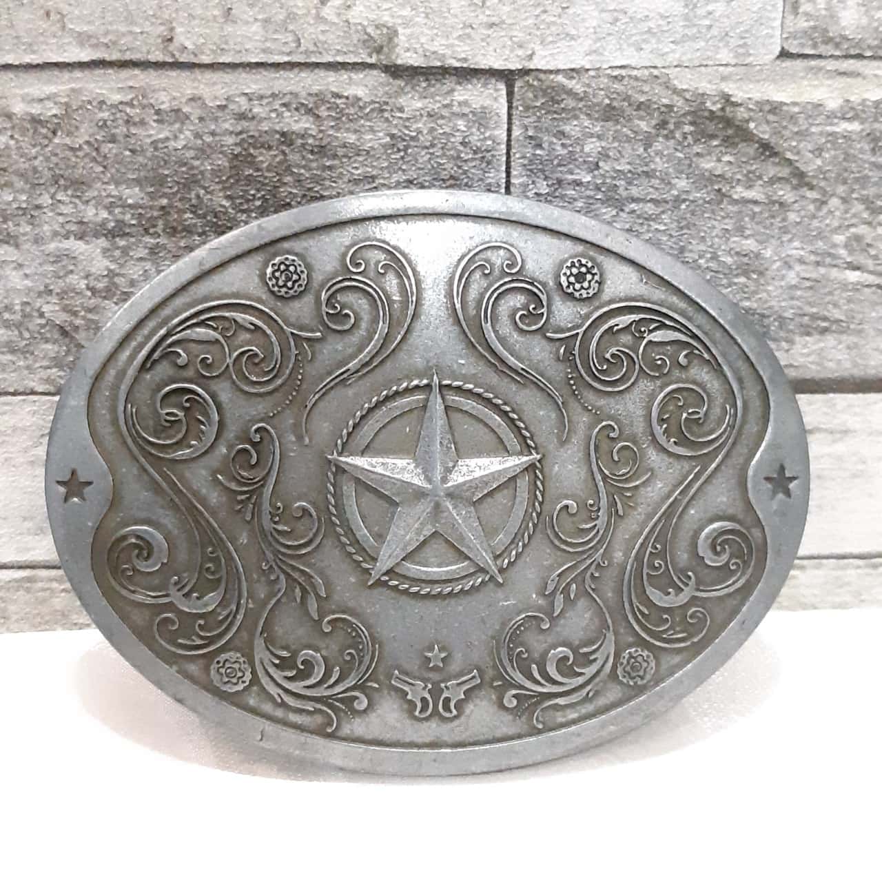 Bev Buckle Bottle Holder with Opener