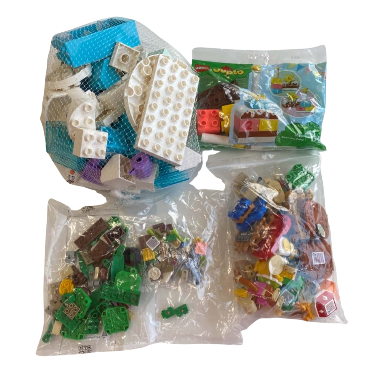 Lego 4 Random Sets(s) - Used Very Good | Salvos Stores